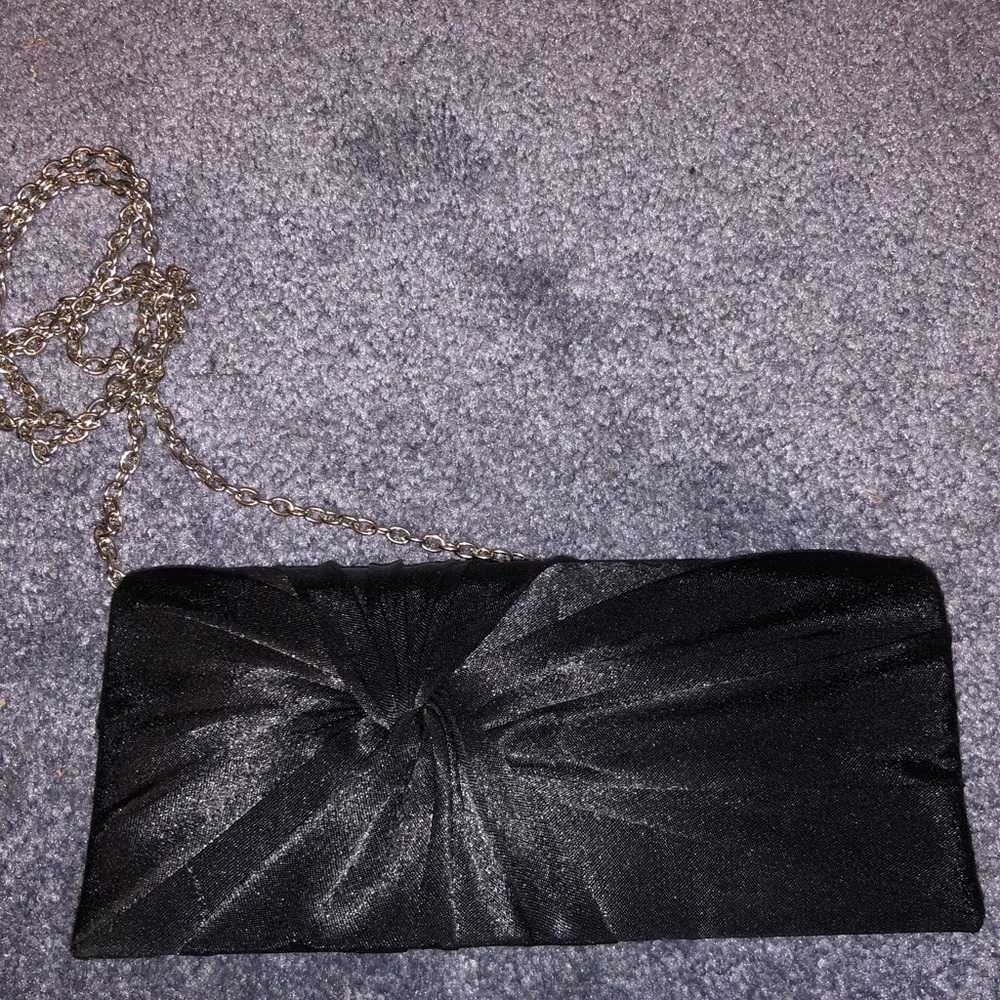 Simple Black Clutch - Gem